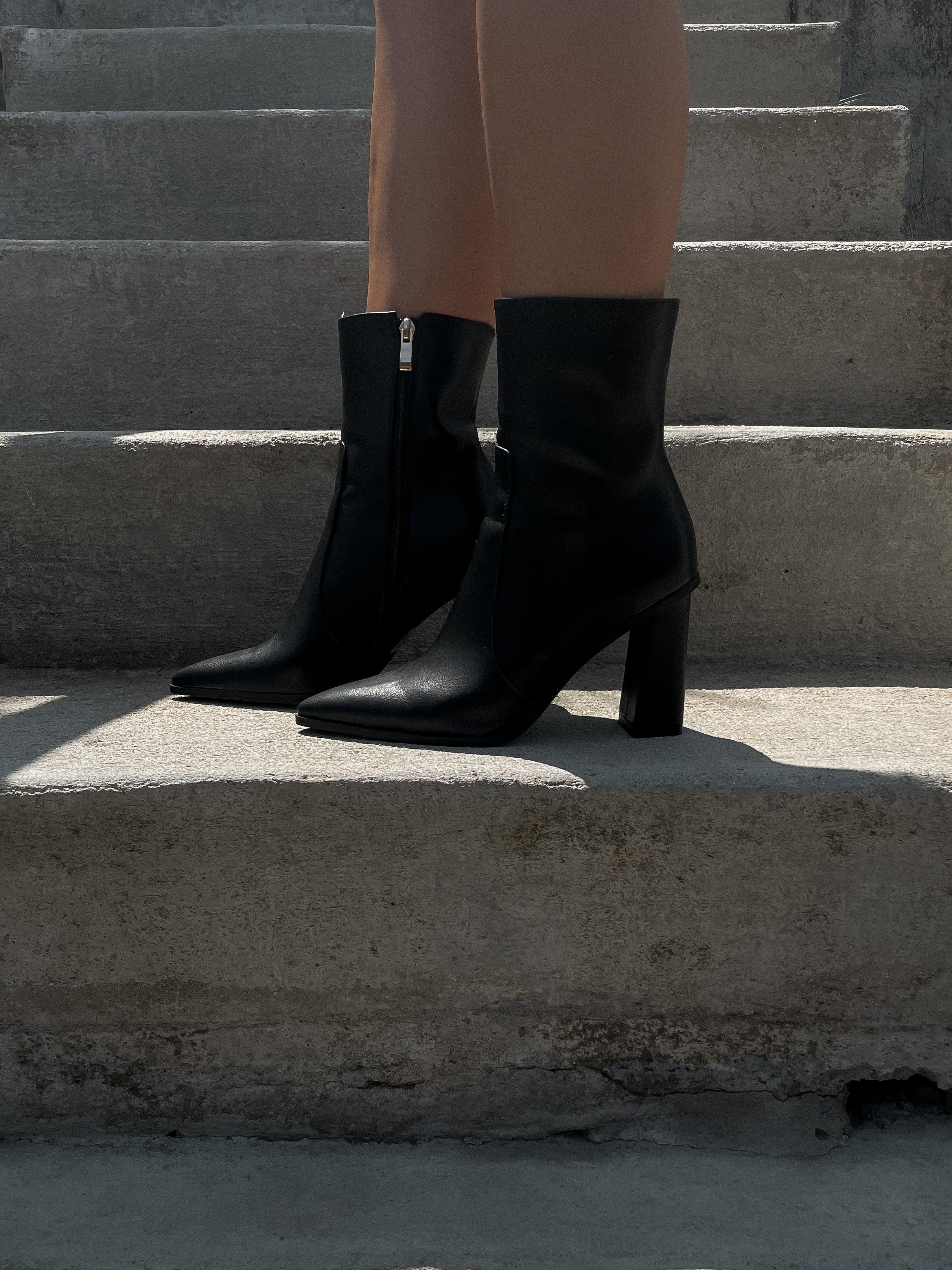 Mirie Boot by Billini – SHOPLUNAB